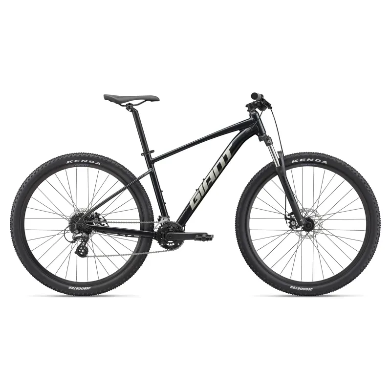 Giant Talon 4 29 Mountain Bike in Metallic Black